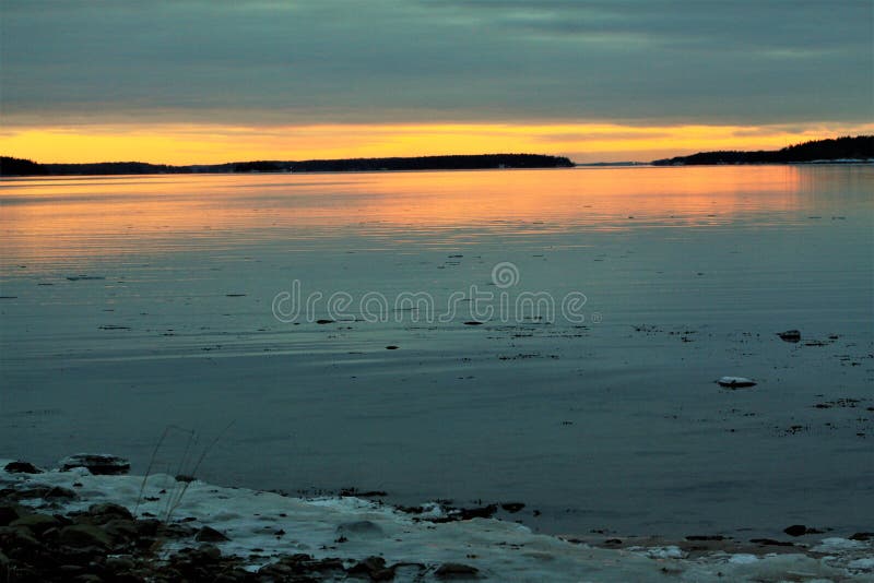 415 Fases Del Sol Fotos de stock - Fotos libres de regalías de Dreamstime