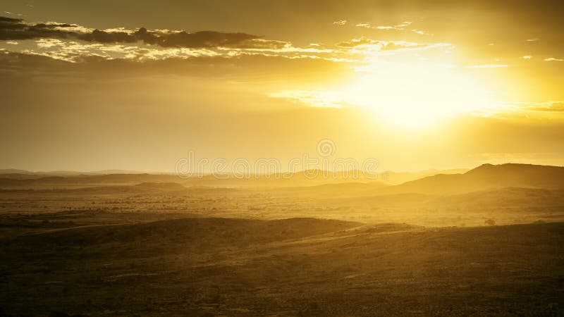 Puesta Del Sol En Australia Imagen de archivo - Imagen de cubo ...