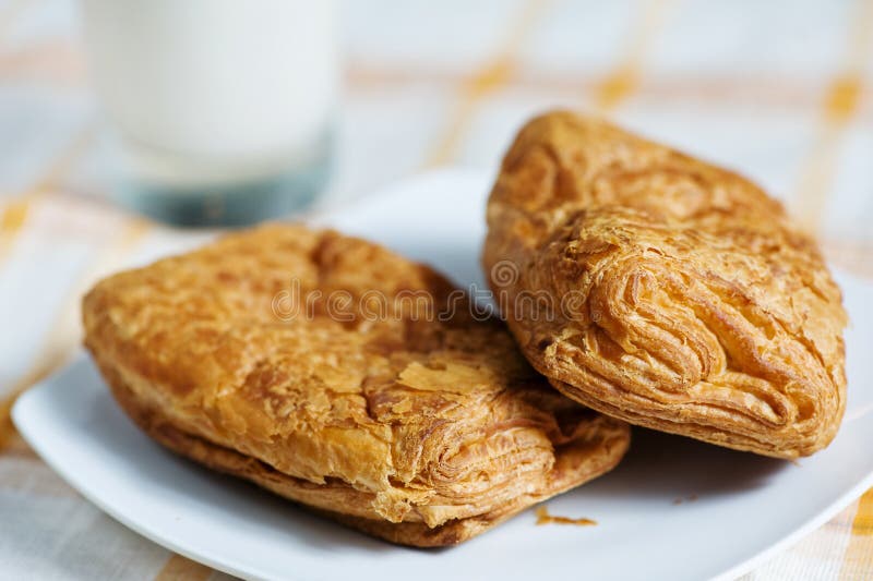 Puff bun on the plate stock photo. Image of appetizing - 24917656