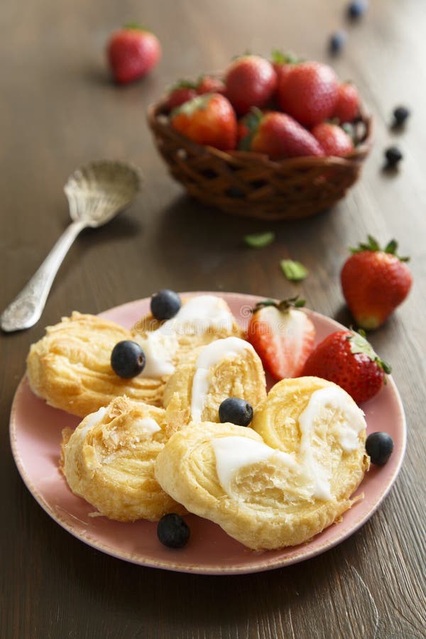 Puff pastry cookies stock image. Image of basket, blueberry - 31642731