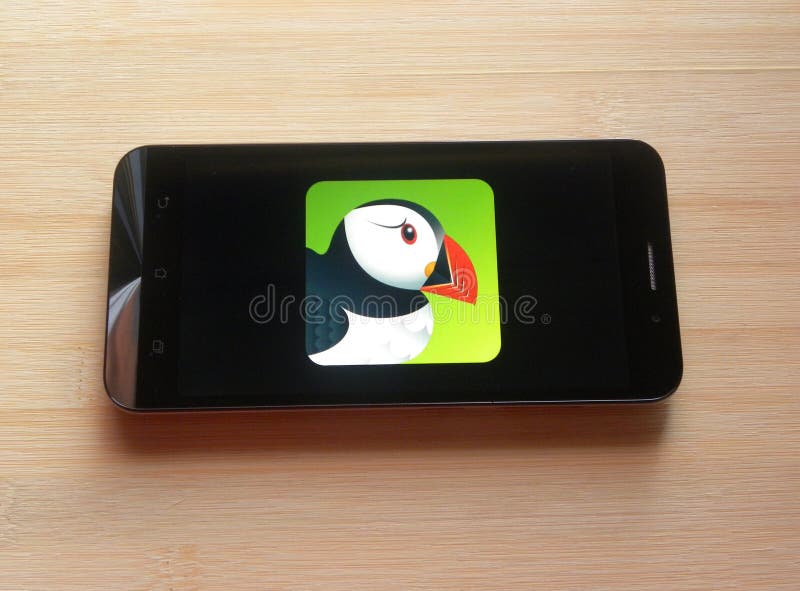 Puffin Browser app editorial photo. Image of digital - 147041611