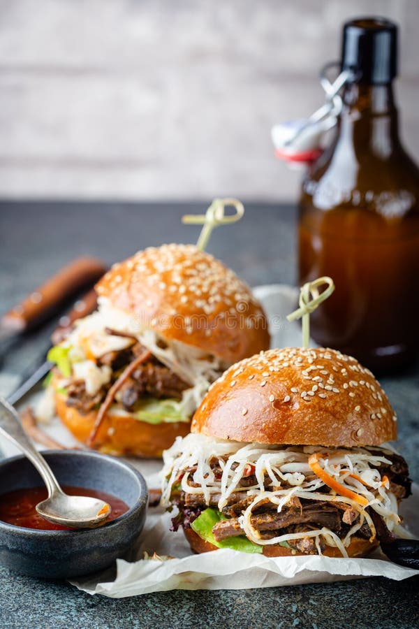 Pulled beef burger stock photo. Image of plate, hamburger - 162312148