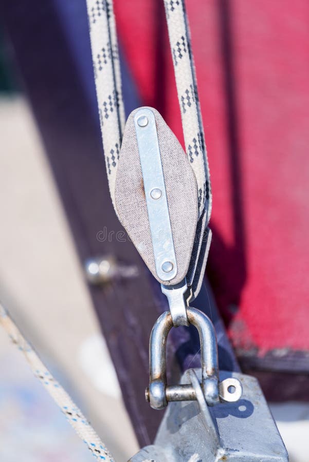 Pulley with ropes stock image. Image of harbor, background - 125140615