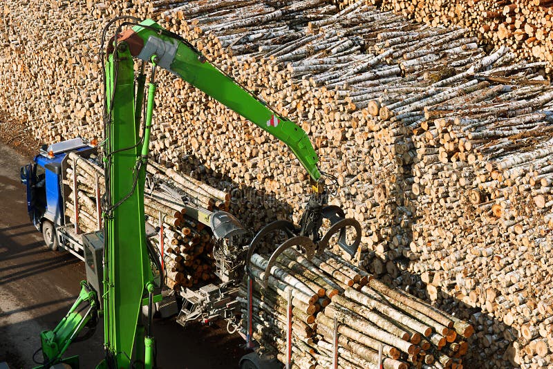 Pulpwood stock image. Image of material, heap, freight - 28094633