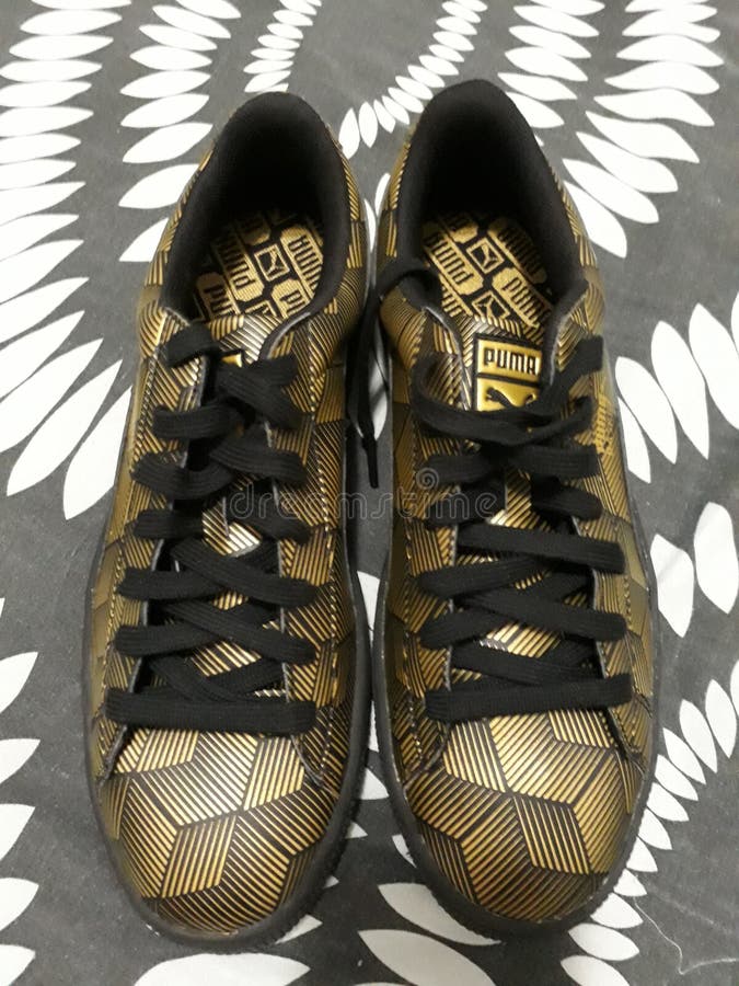 Puma Basket editorial stock photo. Image of black, puma - 89934793