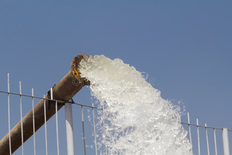Pump Water Fill in Reservoir Stock Image - Image of agricultural ...
