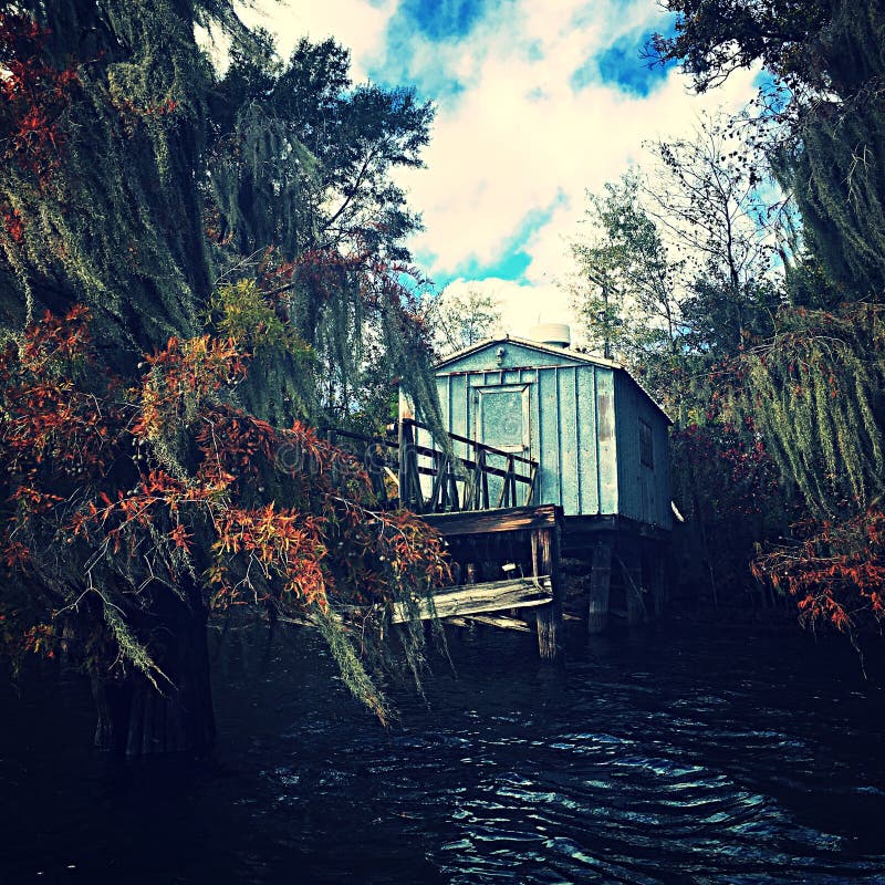 Pumping house stock photo. Image of pumping, house, moss - 81326114