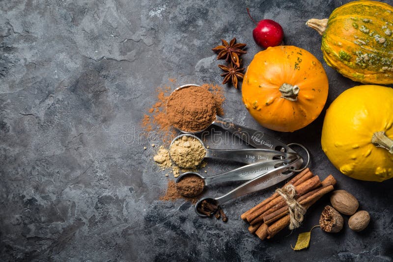 Pumpkin Pie Spices in Measuring Cups Stock Photo - Image of ginger ...