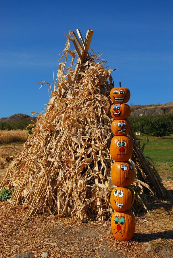 Pumpkin Puppets totem pole stock photo. Image of harvest - 6703384