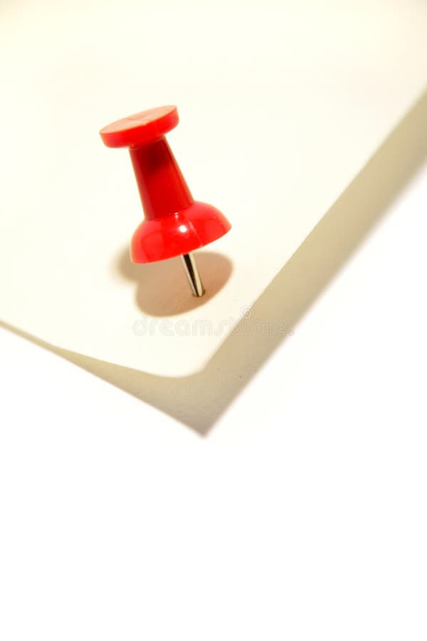 Punaise Et Papier De Note Rouges Photo stock - Image du coin, details ...