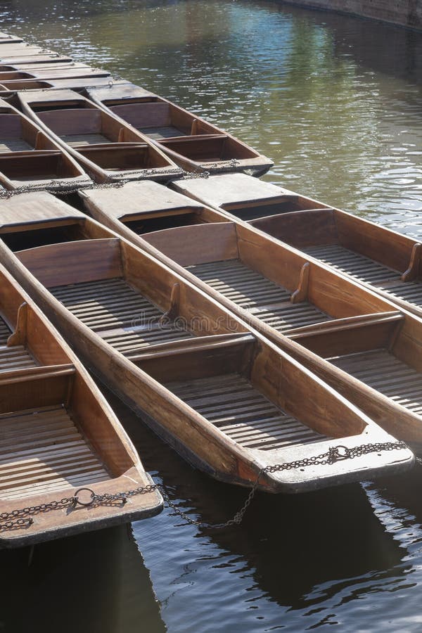 561 Punt Boat River Cam Cambridge Stock Photos - Free & Royalty-Free ...