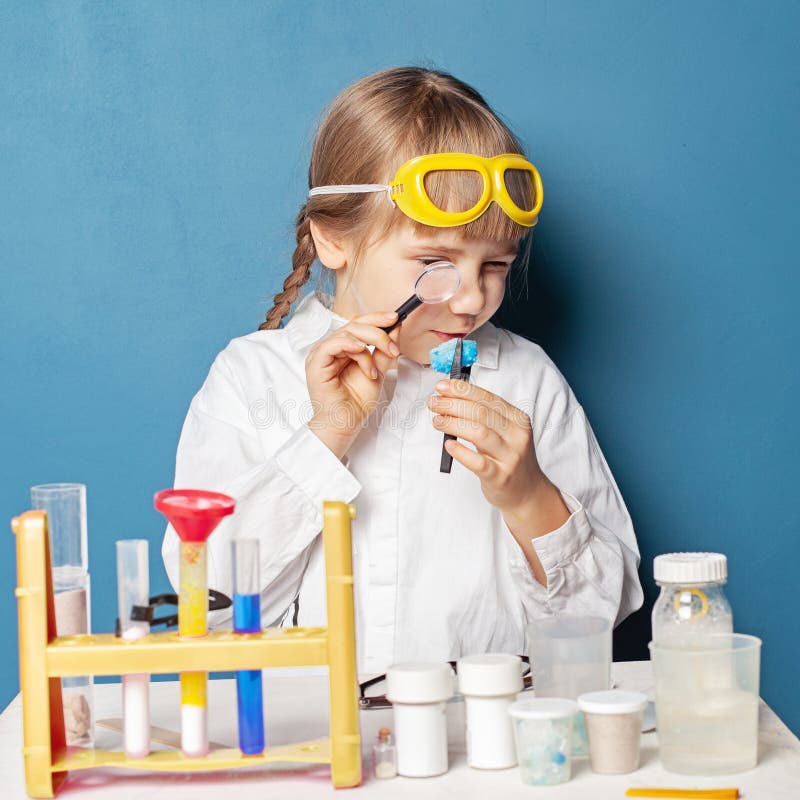 Pupil Doing Science in Classroom Stock Image - Image of classroom ...