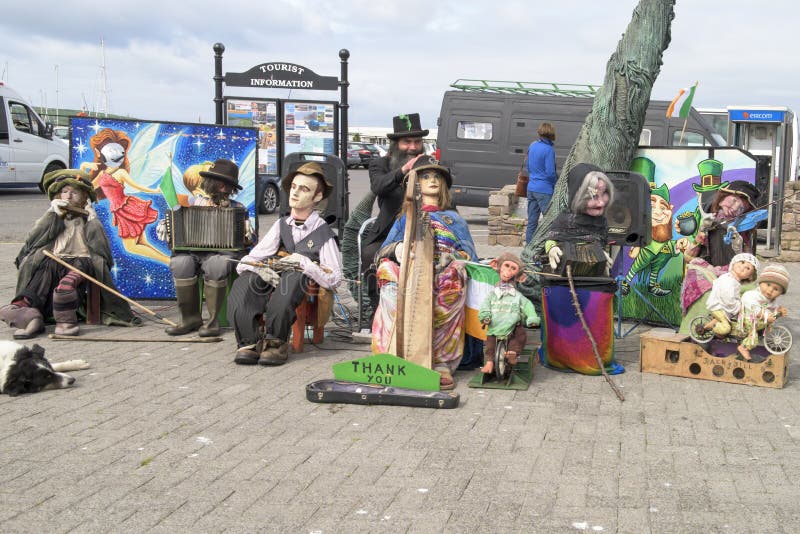 Puppeteer, Ireland editorial photography. Image of irish - 57434407