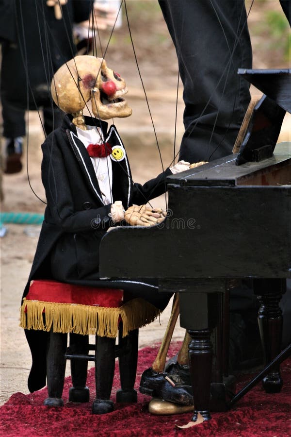 Arcelona, Spain, April 25, 2010: Puppets Dancing during a Show in a ...