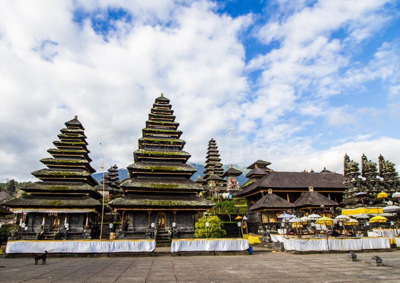 Pura Besakih imagen de archivo. Imagen de dragón, complejo - 78867313
