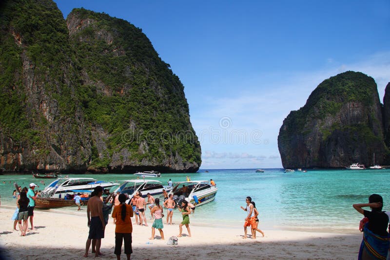 Pure beach stock image. Image of sand, coastline, blue - 5859135