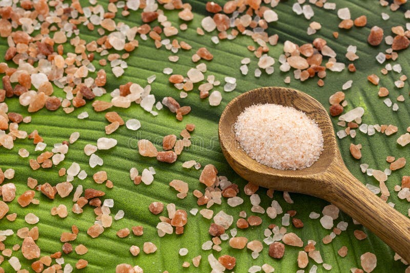 Pure Salt in Fine Grained and Coarse Grains - Himalayan Pink Crystals ...