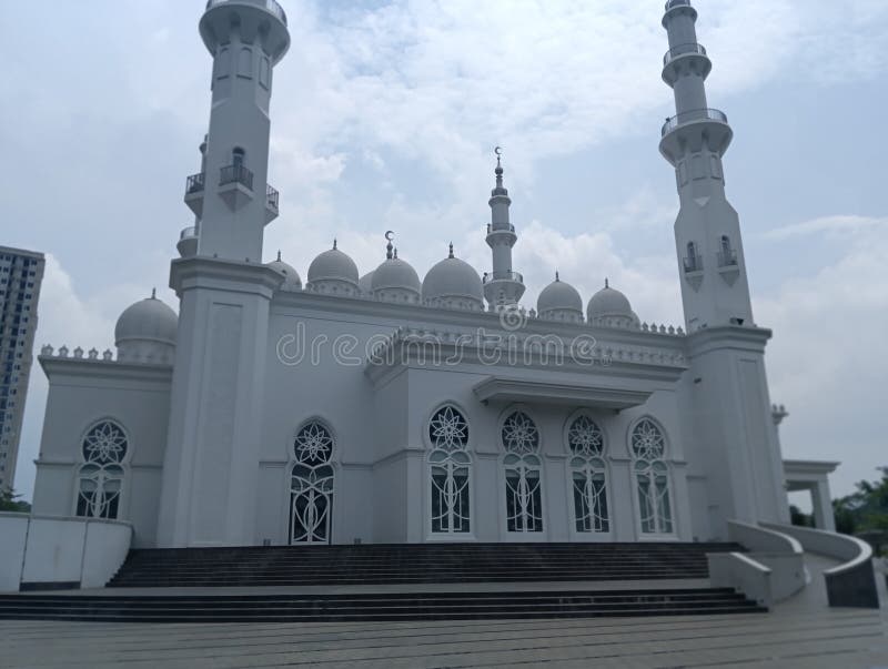 Pure White Beautifull Mosque Stock Photo - Image of pure, white: 292022650