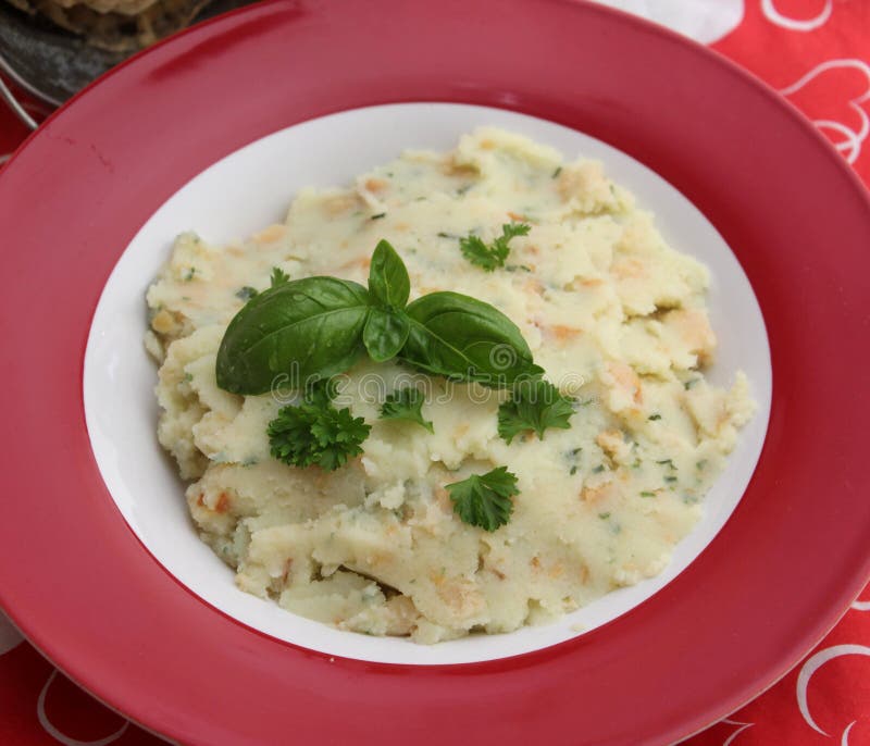 Puree of potatoes stock photo. Image of herbs, vegan - 94936218