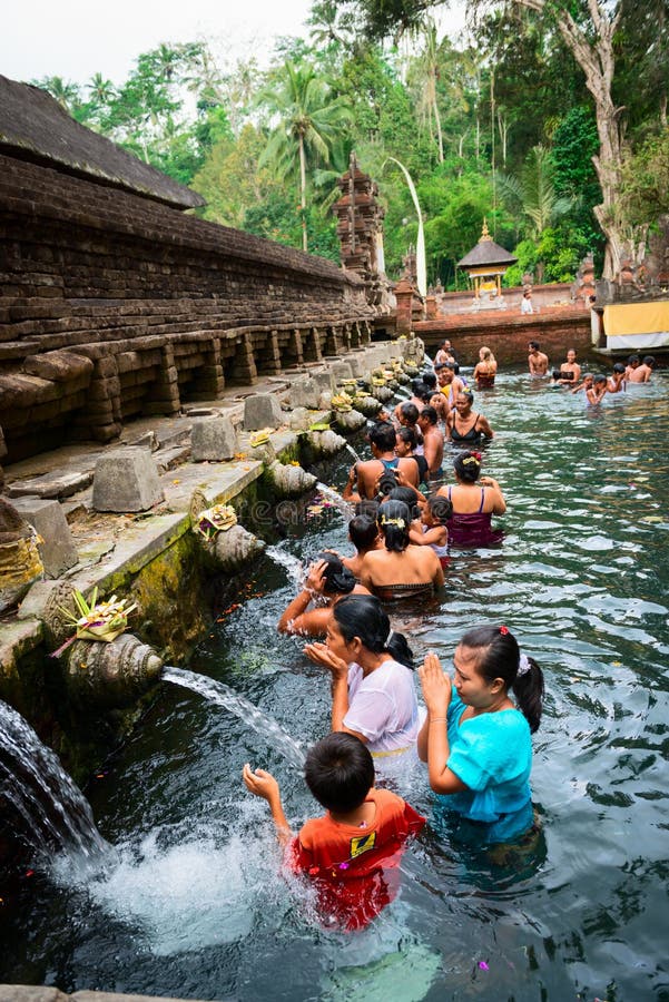Purification in Sacred Holy Spring Water, Bali Editorial Photo - Image ...