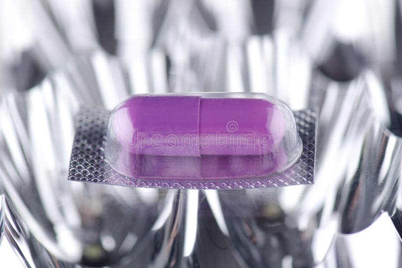 PURPLE (VIOLET) PILLS CLOSE UP Stock Image - Image of blue, purple ...
