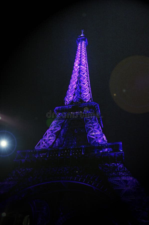 Paris Eiffel Tower By Night. Purple Light Editorial Photo - Image of ...