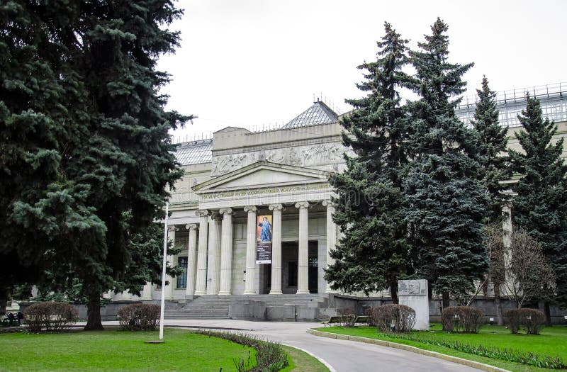 Pushkin museum in Moscow. editorial image. Image of picturesque - 53829525