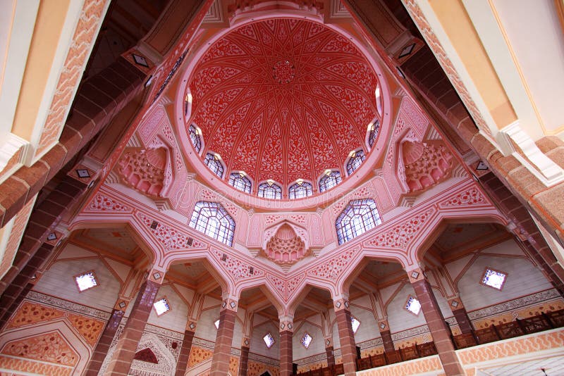 The Putra Mosque stock photo. Image of famous, architecture - 20867316