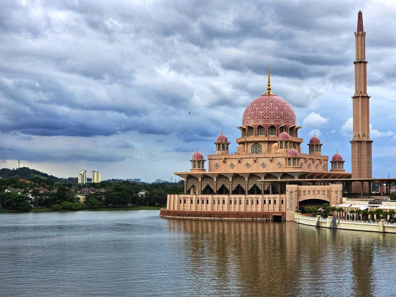 Putra Mosque Overlooking the Lake in Putrajaya, Malaysia Stock Image ...