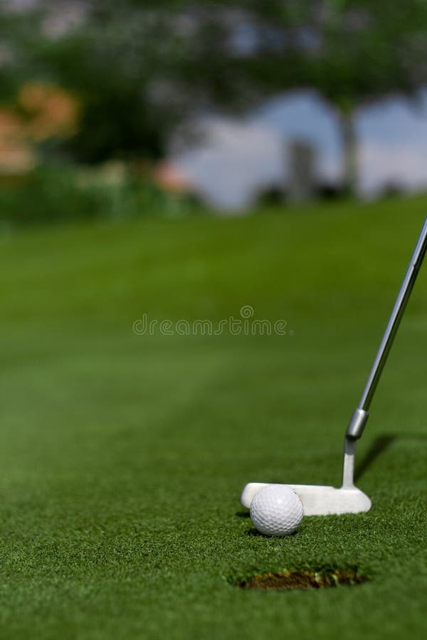 Man Putting at Golf Course. Stock Image - Image of play, game: 2038323