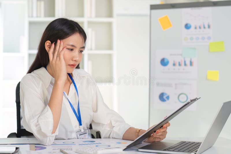 Puzzled Confused Asian Woman Thinking Hard Concerned about Online ... Puzzled Confused Asian Woman Thinking Hard Concerned about Online ...