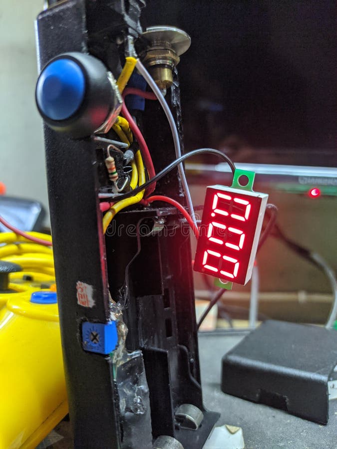 Pwm Controller Smoke Mod Id Stock Photo - Image of controller, contro ...