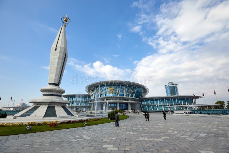 Palace of Science and Culture Editorial Image - Image of luxury, poland ...