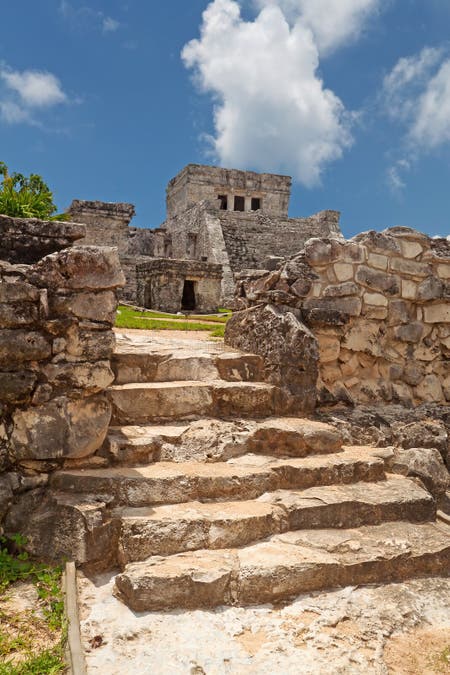 Pyramid El Castillo in Tulum Stock Photo - Image of holiday, archeology ...