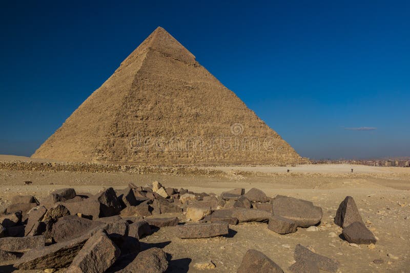 Pyramid of Khafre in Giza, Egy Stock Image - Image of giza, stone ...