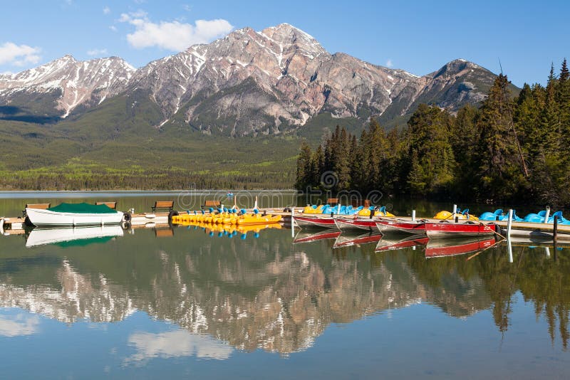 Pyramid Lake, Canada stock image. Image of pyramid, reflections - 64337645
