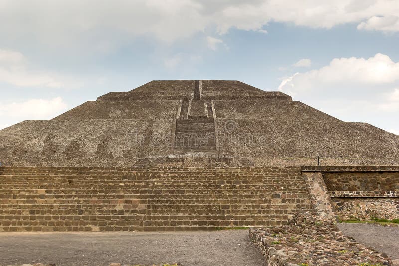 Pyramid of the sun stock image. Image of beauty, hotel - 97564491