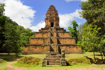 Pyramid Temple in Cambodia stock image. Image of angkorian - 18863063