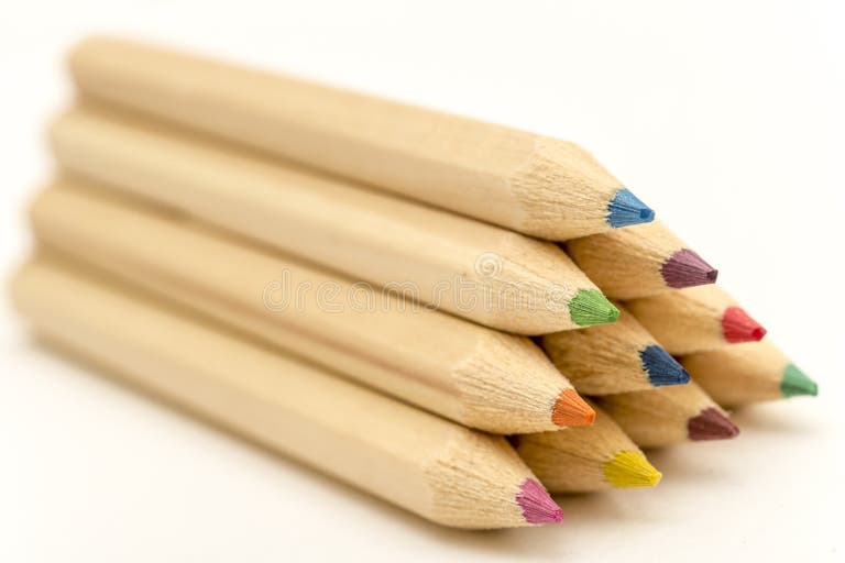 Pyramide de crayon photo stock. Image du géométrique - 25097230