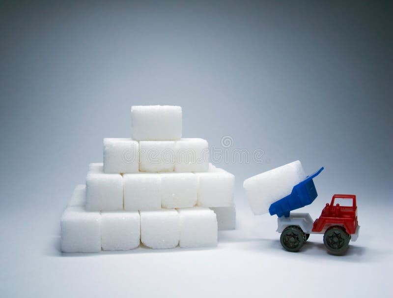 Pyramide de sucre photo stock. Image du construction - 12896878