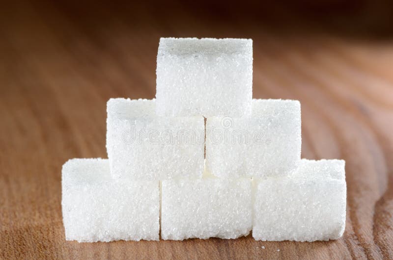 Pyramide De Sucre De Morceau Image. Image: 6624088