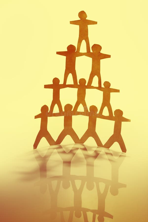 Pyramide humaine photo stock. Image du collaboration - 44548332