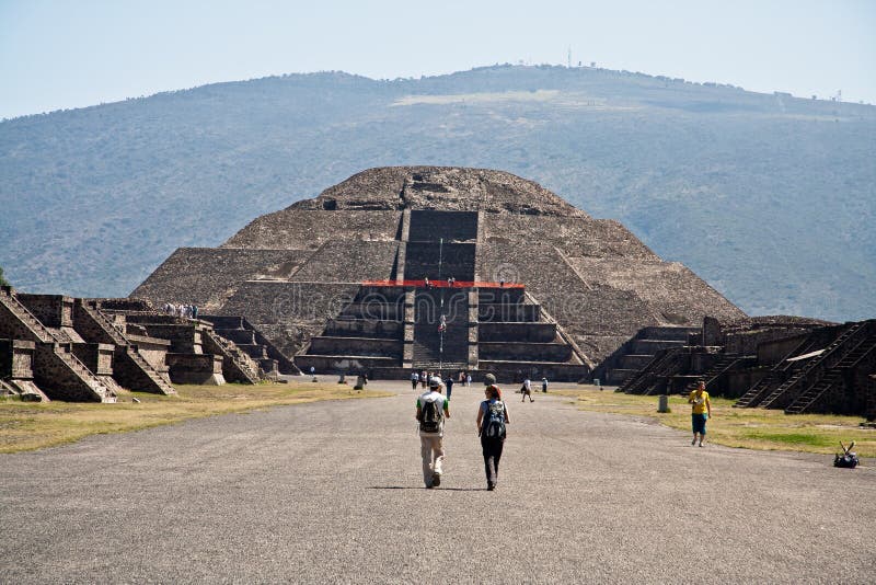 Pyramide De La Lune, Teotihuacan, Mexique Image éditorial - Image du ...