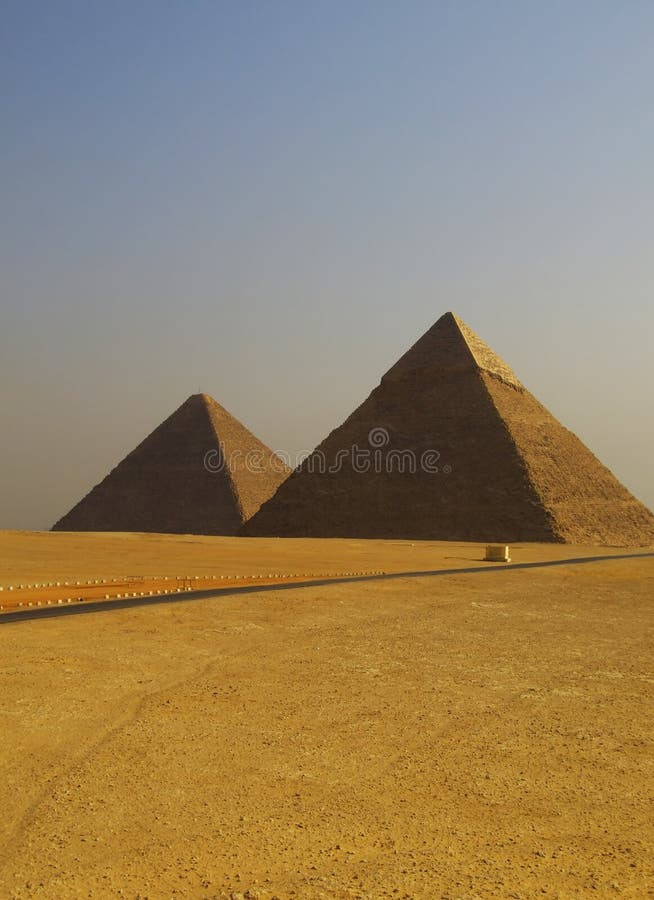 Pyramider arkivfoto. Bild av solsken, morgon, faraoh, egypten - 7217316