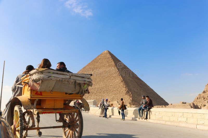 Pyramids of Egypt editorial stock photo. Image of gamel - 118278023