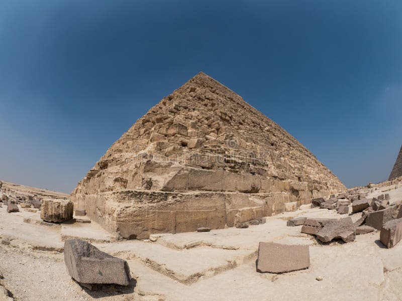 The Pyramids of Giza in Cairo, Egypt Stock Photo - Image of middle ...