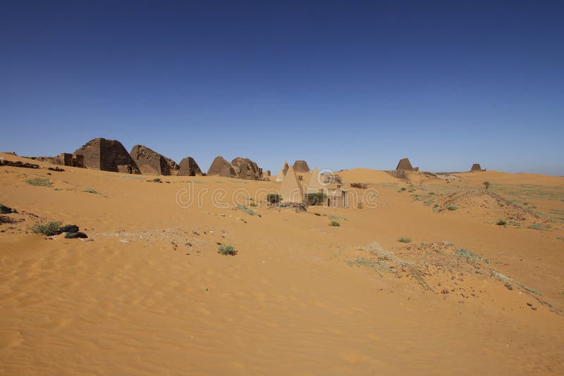Pyramids of the Kushite Rulers at Meroe Stock Photo - Image of pyramids ...
