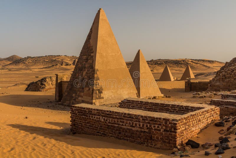 Pyramids of Meroe in Sud stock image. Image of ancient - 259616931