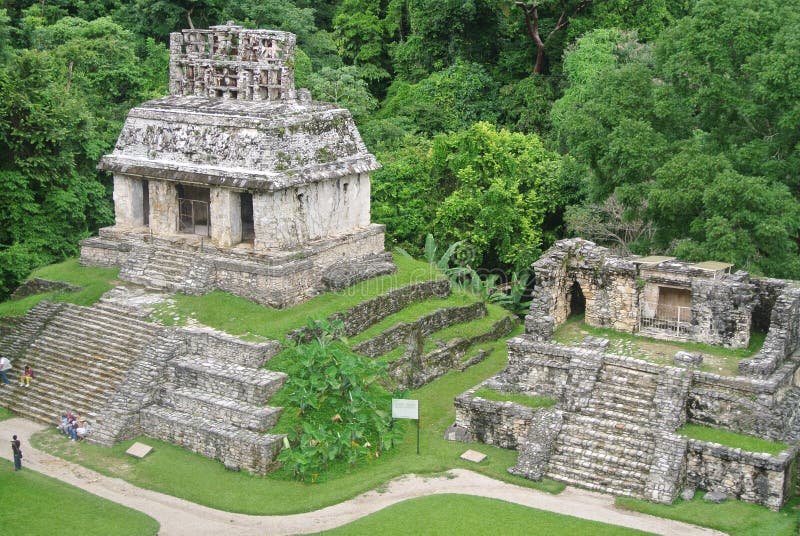 Pyramids of Palenque Chiapas Editorial Photography - Image of tribes ...