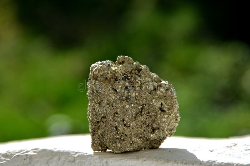 Pyrit Mineral stock image. Image of detail, gold, crystal - 69876741